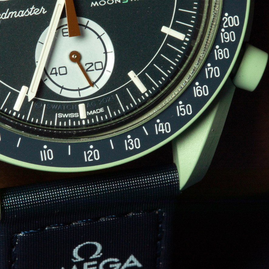 Omega X Swatch MoonSwatch Mission On Earth SO33G100 - Topwatch